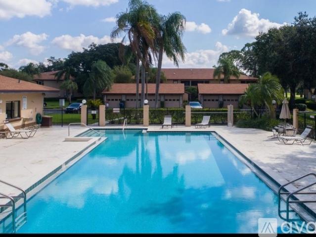 2 BR, 2 BA Apartment 5779 Avista Drive, Unit 4178, Sarasota, FL 34243