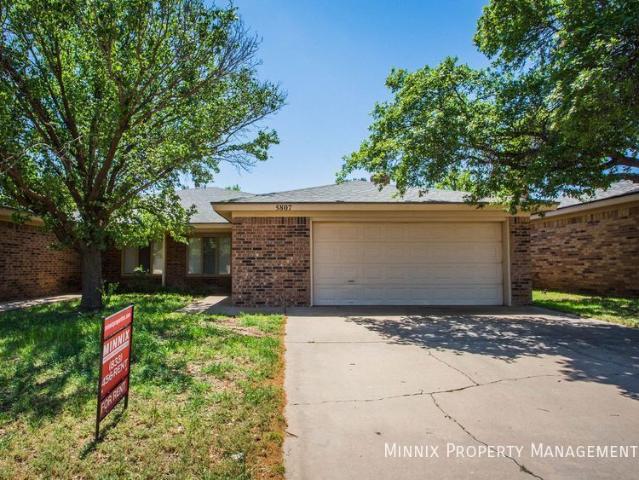 2 BR, 2 BA Apartment 5807 2nd St Lubbock, TX 79416