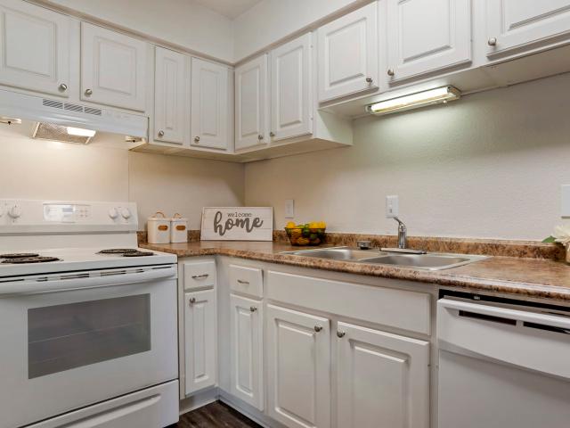 2 BR, 2 BA Apartment 580 South Pear Orchard Road Unit 0322, Ridgeland, MS 39157