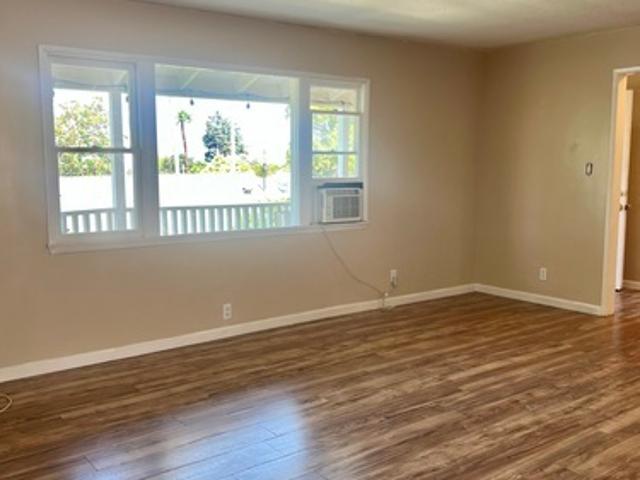 2 BR, 2 BA Apartment 5818 Pickering Ave, Whittier, CA 90601