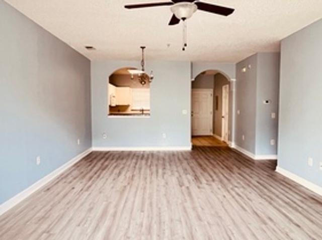 2 BR, 2 BA Apartment 5825 Catalina Drive, Unit 223, North Myrtle Beach, SC 29582
