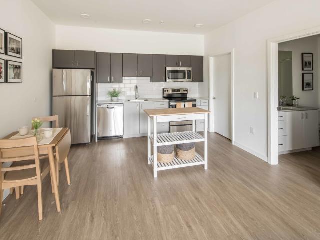 2 BR, 2 BA Apartment 588 SE 217th Avenue Unit 236, Gresham, OR 97030