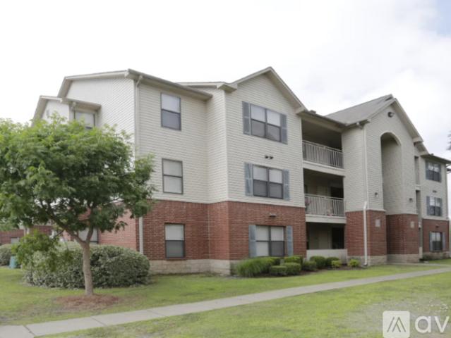 2 BR, 2 BA Apartment 5900 Mc Cain Park Pl, Unit 22, North Little Rock, AR 72117