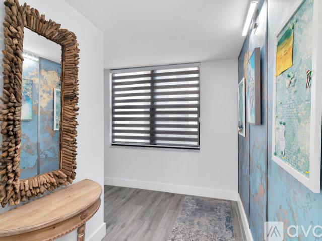 2 BR, 2 BA Apartment 591 Seaview Ct, Unit 402, Marco Island, FL 34145