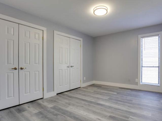 2 BR, 2 BA Apartment 5923 Farm Pond Ln, Charlotte, NC 28212