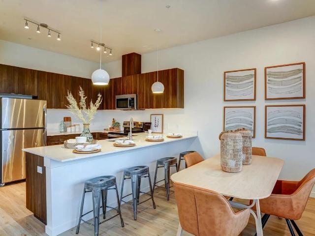 2 BR, 2 BA Apartment 595 NE Geary Street Unit B 206, Albany, OR 97321
