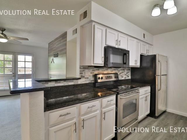 2 BR, 2 BA Apartment 5995 N. 78th Street, Scottsdale, AZ 85250