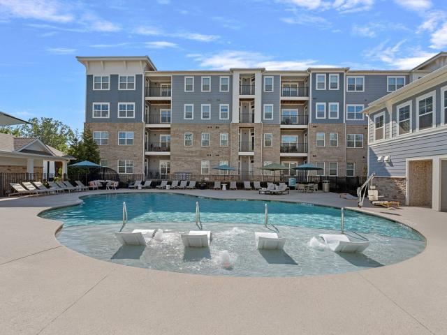 2 BR, 2 BA Apartment 5000 Green Landing Drive Unit 7117, Cary, NC 27519