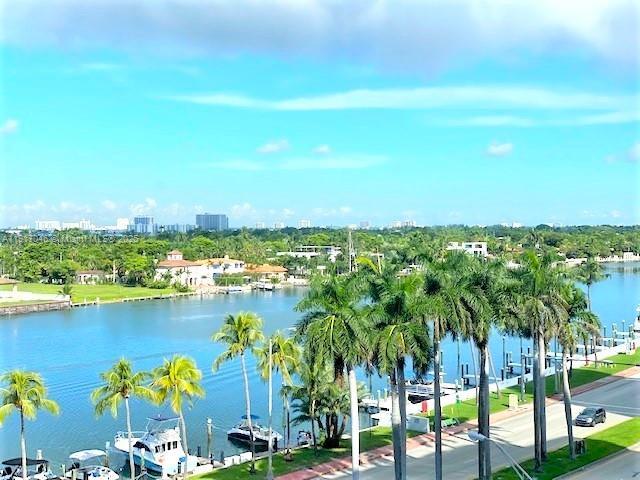 2 BR, 2 BA Apartment 5005 Collins Avenue, Miami Beach, FL 33140