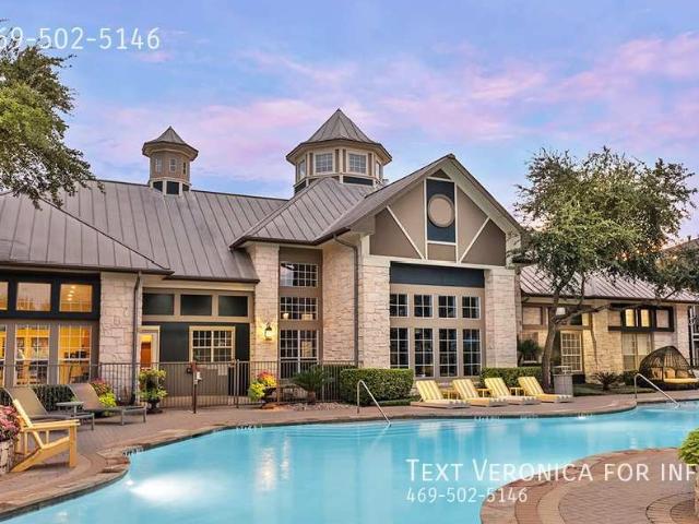 2 BR, 2 BA Apartment 500 E. Stassney Ln Austin, TX 78745