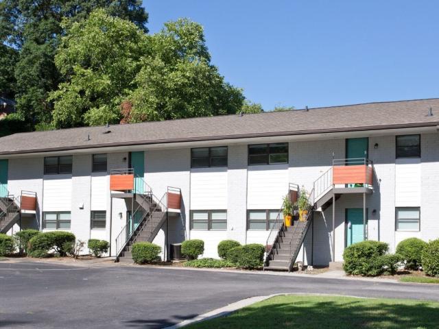 2 BR, 2 BA Apartment 500 Northside Circle Northwest Unit LL11, Atlanta, GA 30309