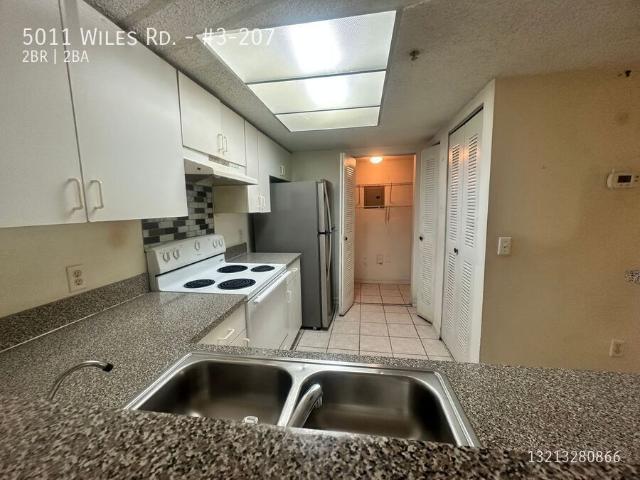 2 BR, 2 BA Apartment 5011 Wiles Rd Coconut Creek, FL 33073