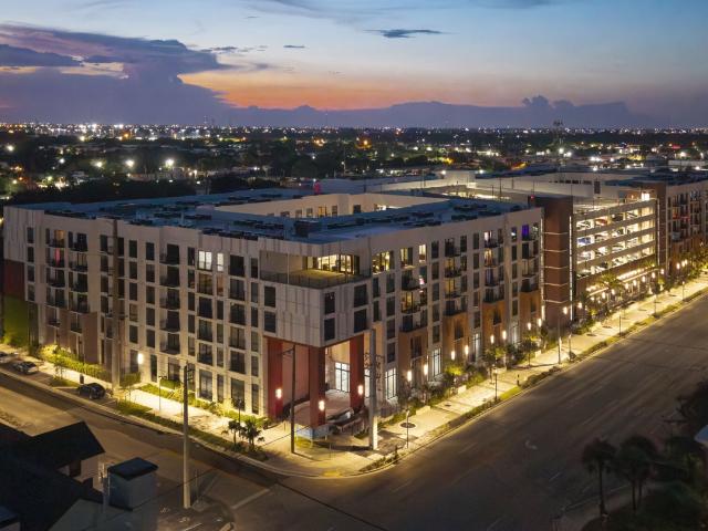 2 BR, 2 BA Apartment 501 Northwest 7th Avenue Unit 419, Fort Lauderdale, FL 33311