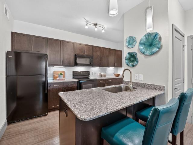 2 BR, 2 BA Apartment 501 Panther Hollow Drive Unit 5102, Marble Falls, TX 78654