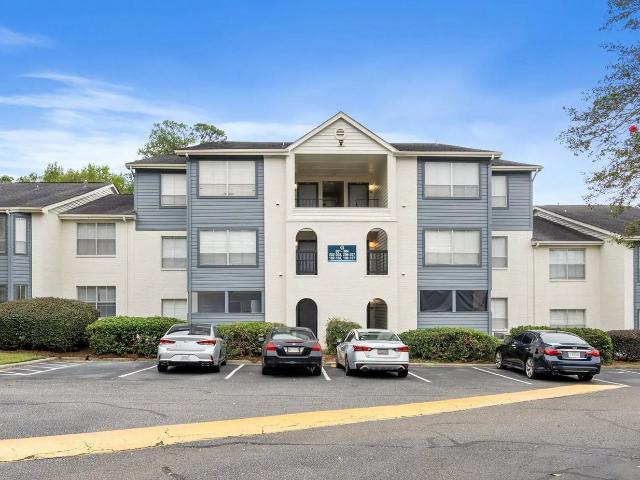 2 BR, 2 BA Apartment 501 Pelham Dr Columbia, SC 29209