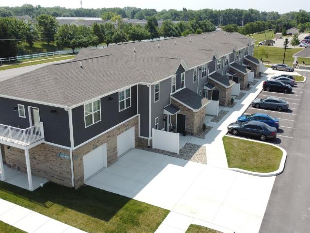 2 BR, 2 BA Apartment 502 Ginny Trace Unit 14 1327 103, Greenfield, IN 46140