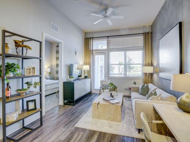 2 BR, 2 BA Apartment 5038 Broadstone Reserve Circle Unit 01 320, Sanford, FL 32771