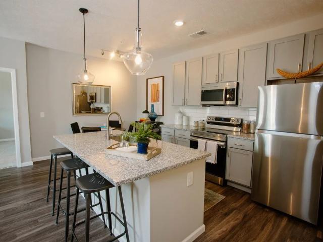 2 BR, 2 BA Apartment 5050 Westerville Road Unit 02 306, Columbus, OH 43231