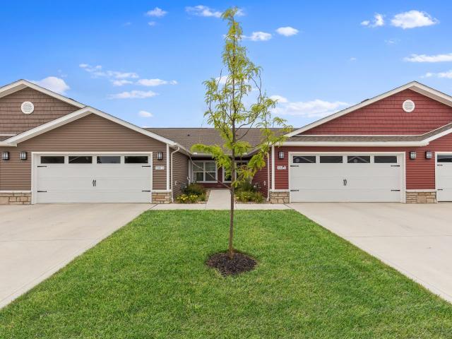 2 BR, 2 BA Apartment 5056 Red Ivy Drive Groveport, Unit 4200D, Groveport, OH 43125