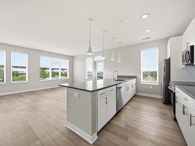 2 BR, 2 BA Apartment 509 West Rich Street Unit 509 302, Columbus, OH 43215