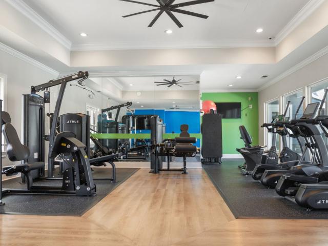 2 BR, 2 BA Apartment 50 Cahaba River Parc Unit 715, Birmingham, AL 35243