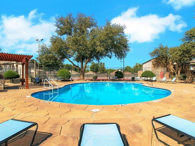 2 BR, 2 BA Apartment 5101 North A St Unit 415, Midland, TX 79705