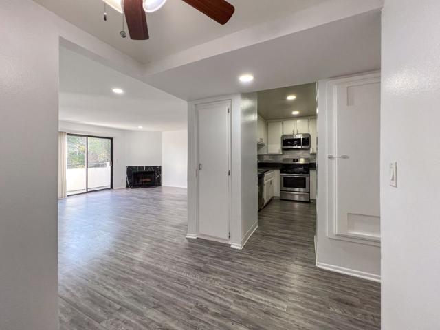 2 BR, 2 BA Apartment 5104 Sepulveda Blvd, Sherman Oaks, CA 91403