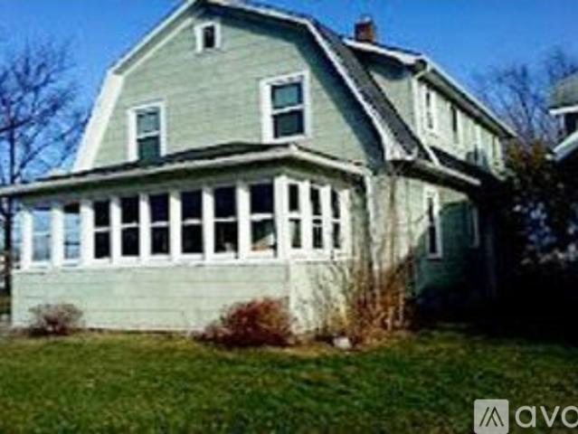 2 BR, 2 BA Apartment 510 South Middleboro B, Mishawaka, IN 46544