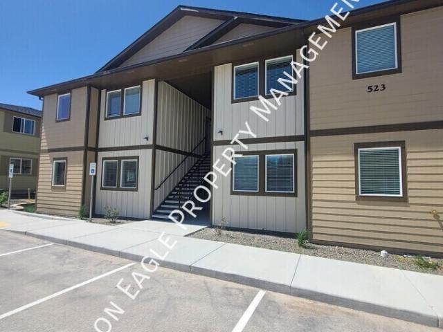 2 BR, 2 BA Apartment 515 Borah Avenue West 2, Twin Falls, ID 83301