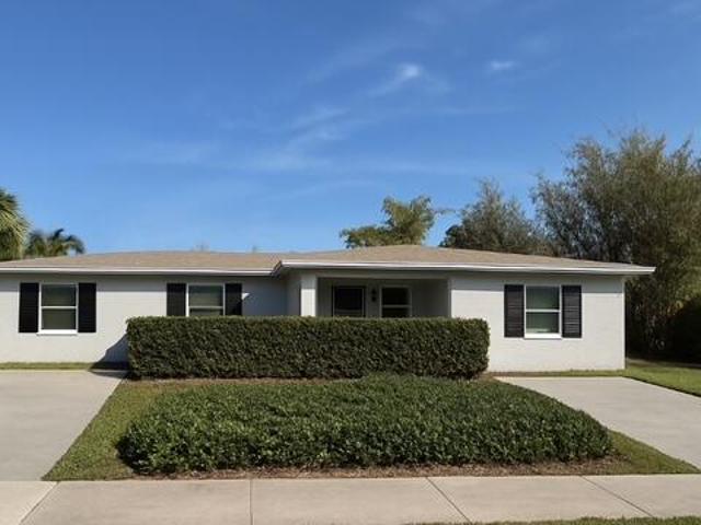 2 BR, 2 BA Apartment 522 Eastwind Drive, North Palm Beach, FL 33408