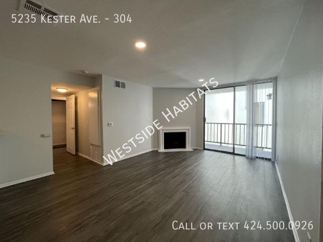 2 BR, 2 BA Apartment 5235 Kester Ave Sherman Oaks, CA 91411