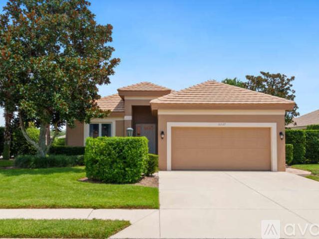 2 BR, 2 BA Apartment 5237 97th Street East, Bradenton, FL 34211