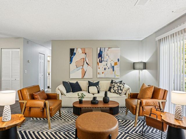 2 BR, 2 BA Apartment 5242 Edmondson Pike Unit 0506, Nashville, TN 37211