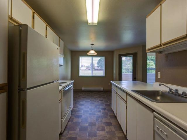2 BR, 2 BA Apartment 52520 Southwest 4th Street Unit E03, Scappoose, OR 97056