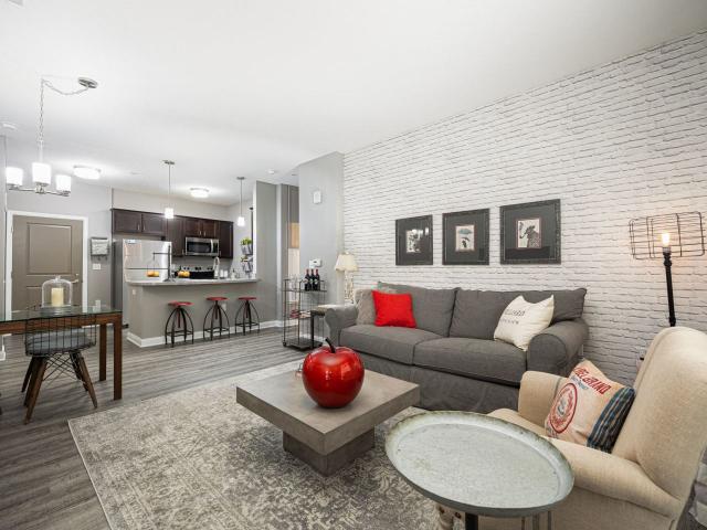 2 BR, 2 BA Apartment 5260 Franklin Street Unit 5247 209, Hilliard, OH 43026