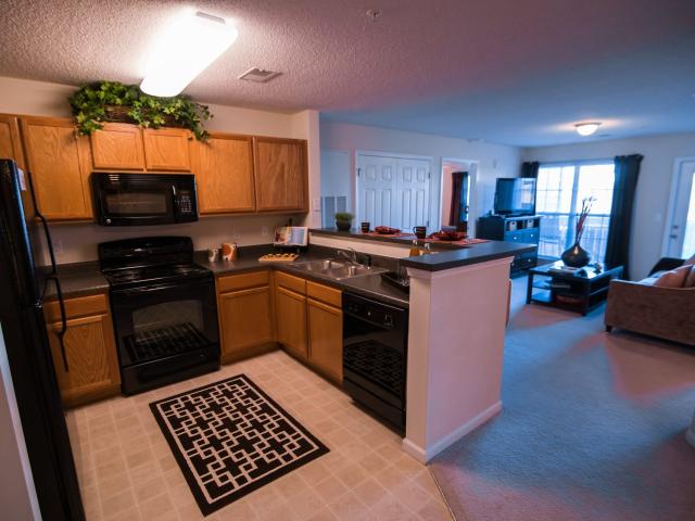 2 BR, 2 BA Apartment 5269 Hilltop Rd Unit 5281 V, Greensboro, NC 27407