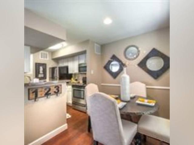 2 BR, 2 BA Apartment 5300 Keller Springs, Dallas, TX 75248