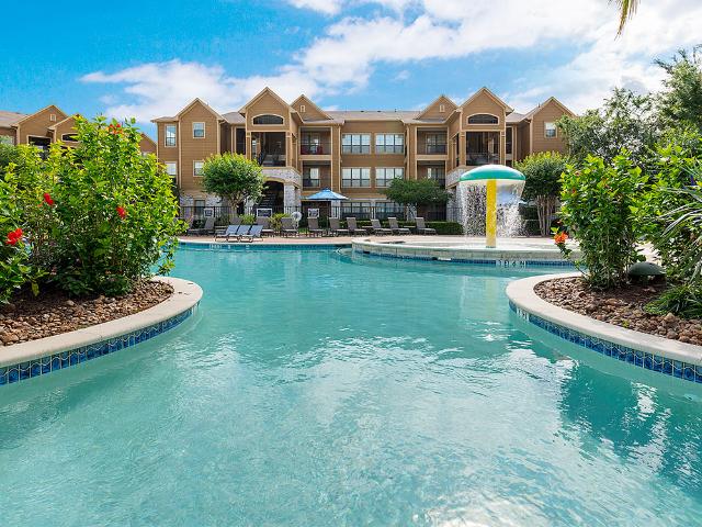 2 BR, 2 BA Apartment 5350 Old Dowlen Rd Unit 0738, Beaumont, TX 77706