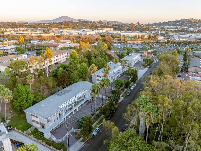 2 BR, 2 BA Apartment 5365, 5435, 5465 Marengo Ave Unit 1 07, La Mesa, CA 91942