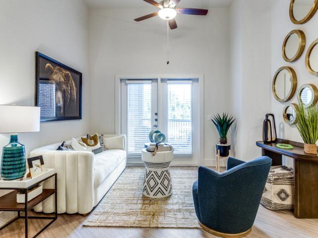 2 BR, 2 BA Apartment 536 Davidson Drive Unit 1203, Garland, TX 75040
