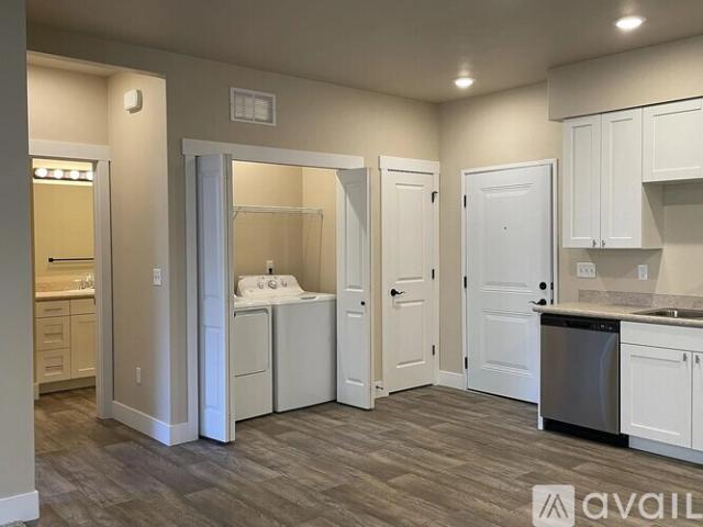 2 BR, 2 BA Apartment 5385 Elyn Lp, Unit 304, Missoula, MT 59808