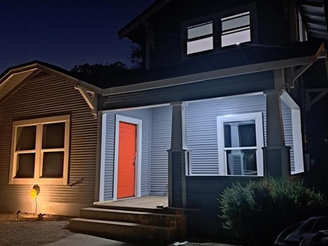 2 BR, 2 BA Apartment 539 Hicks Ave, San Antonio, TX 78210