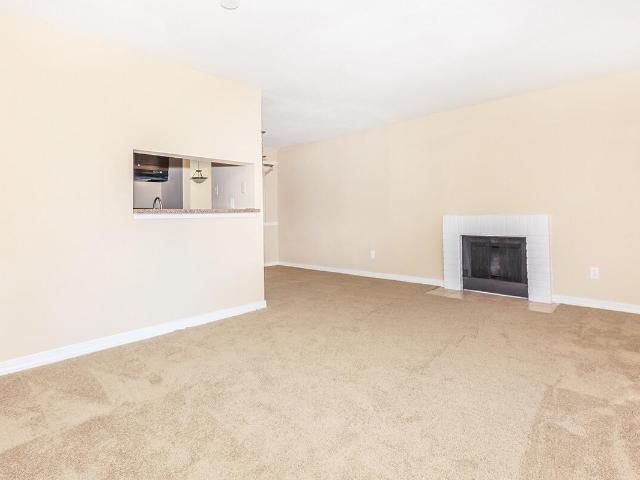 2 BR, 2 BA Apartment 6416 York Mdws Drive Unit 6402A, Houston, TX 77084