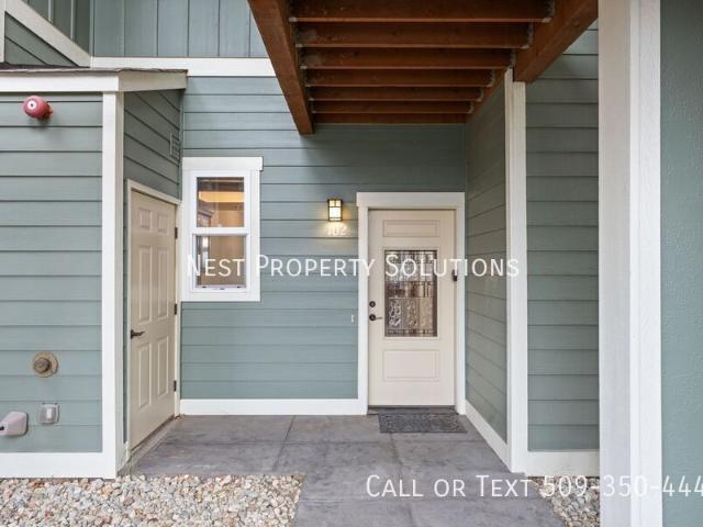 2 BR, 2 BA Apartment 6432 Melby Way NE, Moses Lake, WA 98837