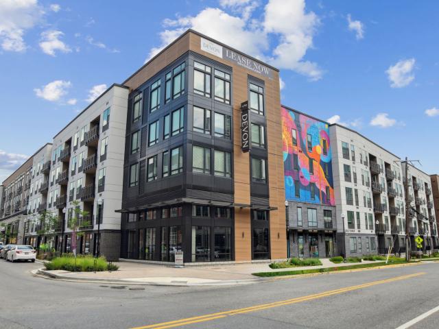 2 BR, 2 BA Apartment 6505 Belcrest Road Suite 120 Unit 329, Hyattsville, MD 20782