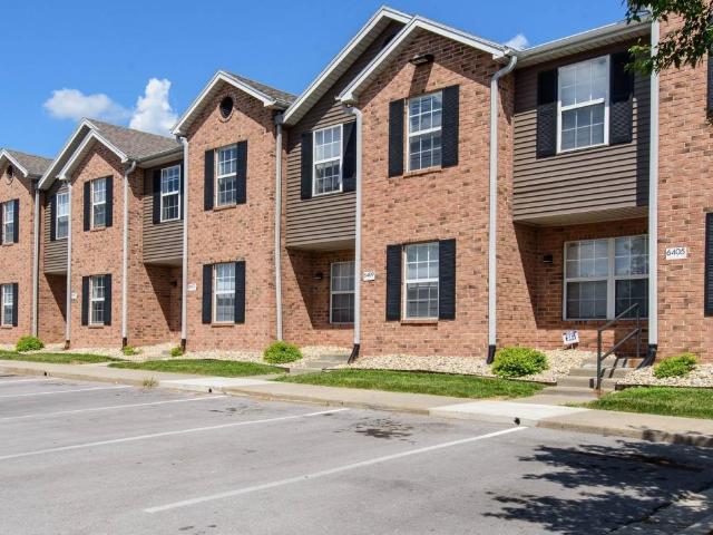 2 BR, 2 BA Apartment 6510 North 107th Plaza Unit 6444, Omaha, NE 68122
