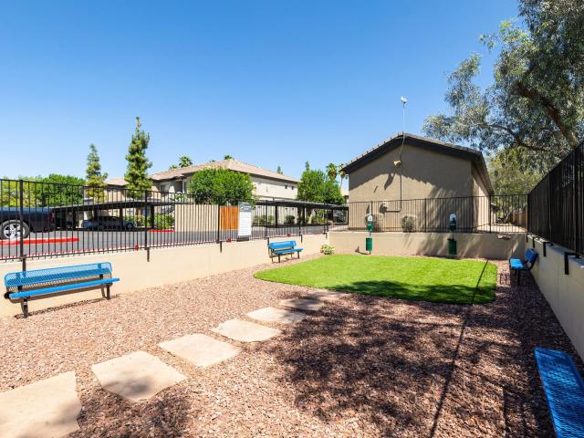 2 BR, 2 BA Apartment 6515 West McDowell Rd Unit 1004, Phoenix, AZ 85035