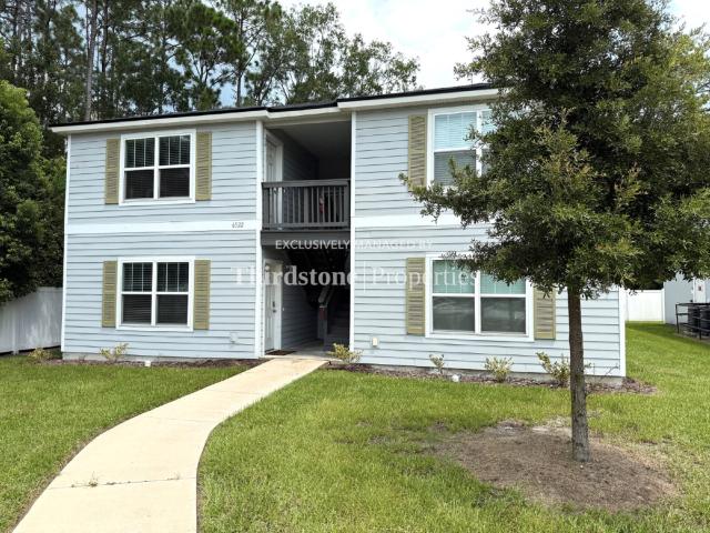 2 BR, 2 BA Apartment 6522 Sweetbay Lane, Jacksonville, FL 32244