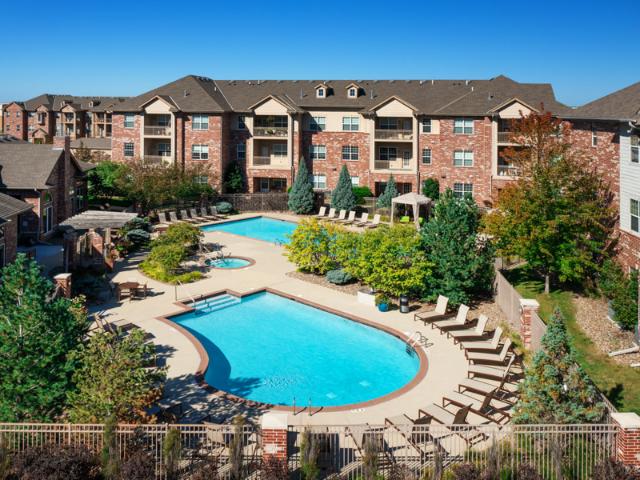 2 BR, 2 BA Apartment 6565 Wistful Vista Drive Unit 12211, West Des Moines, IA 50266