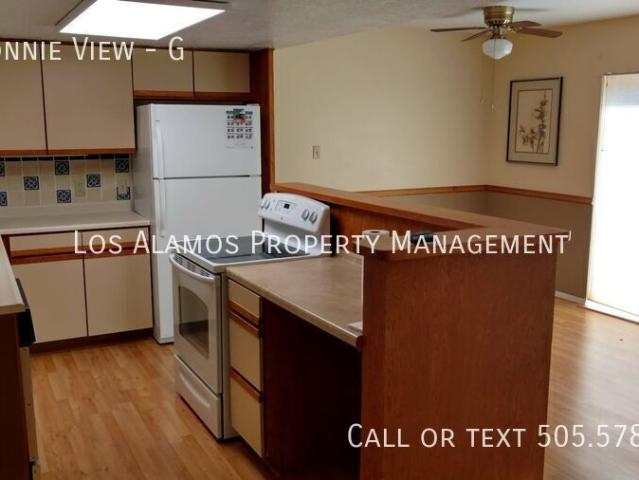2 BR, 2 BA Apartment 65 Bonnie View, Los Alamos, NM 87544